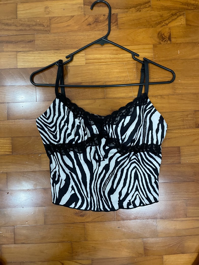 Zebra Top, Women's Fashion, Tops, Sleeveless on Carousell