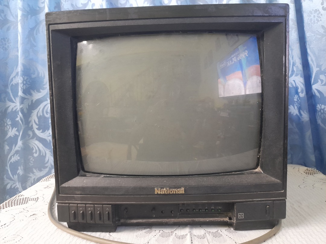 4935. Antique National TV, Hobbies & Toys, Collectibles & Memorabilia ...