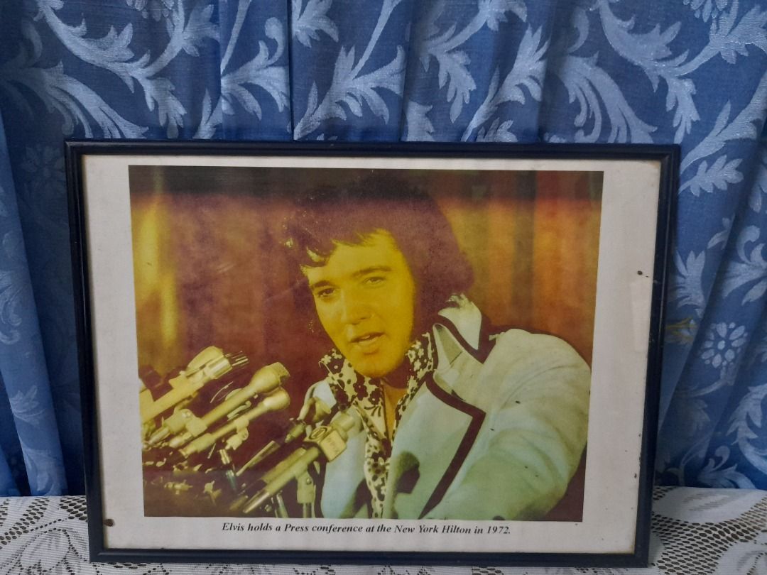4939. Antique Elvis Frame, Hobbies & Toys, Collectibles & Memorabilia ...