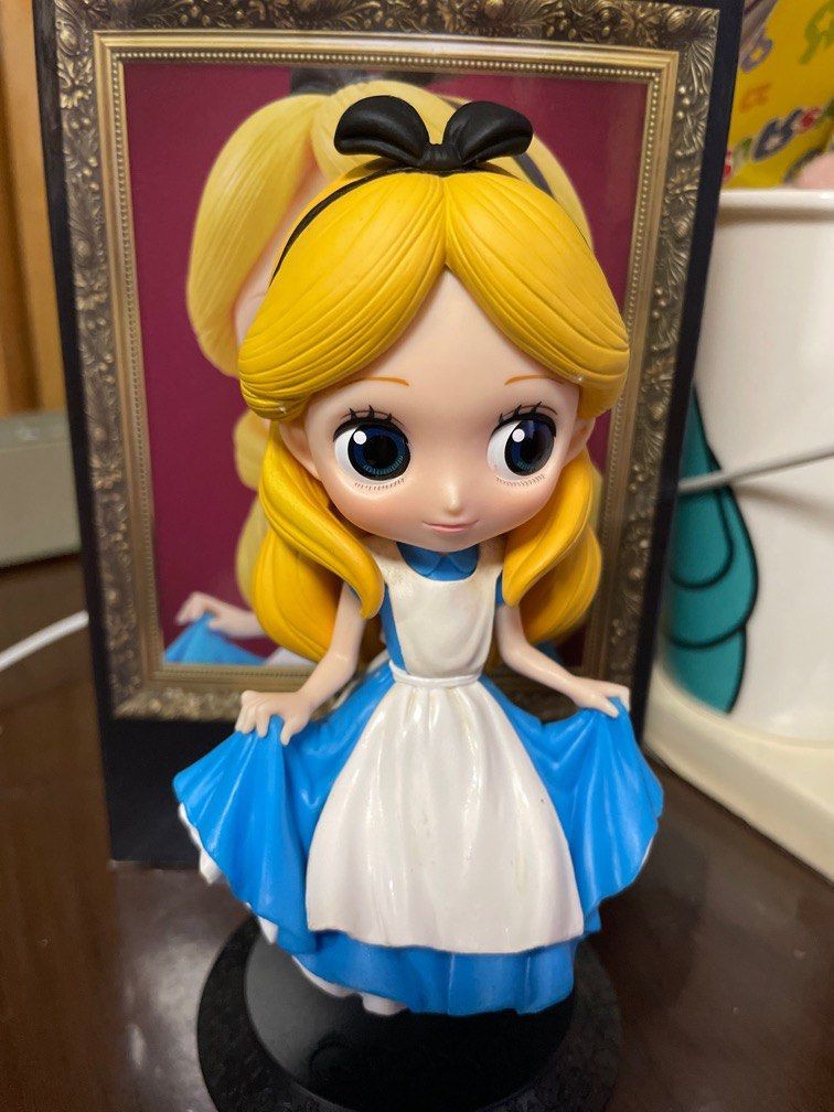 alice figure, 興趣及遊戲, 玩具 & 遊戲類 - Carousell