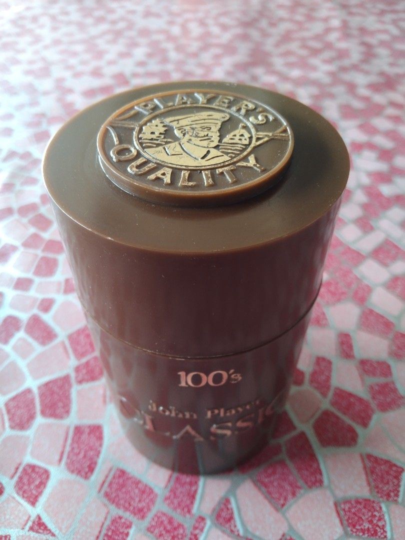 Bekas Rokok John Player Classic, Hobbies & Toys, Collectibles ...