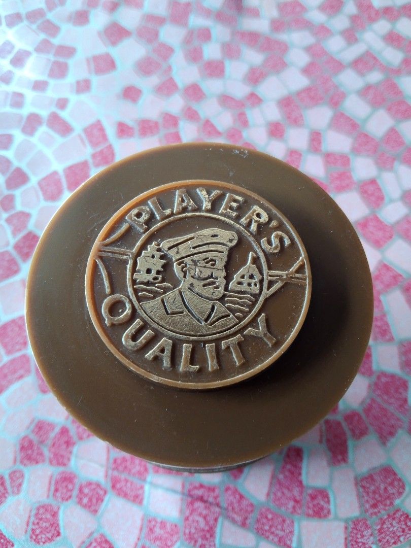 Bekas Rokok John Player Classic, Hobbies & Toys, Collectibles ...