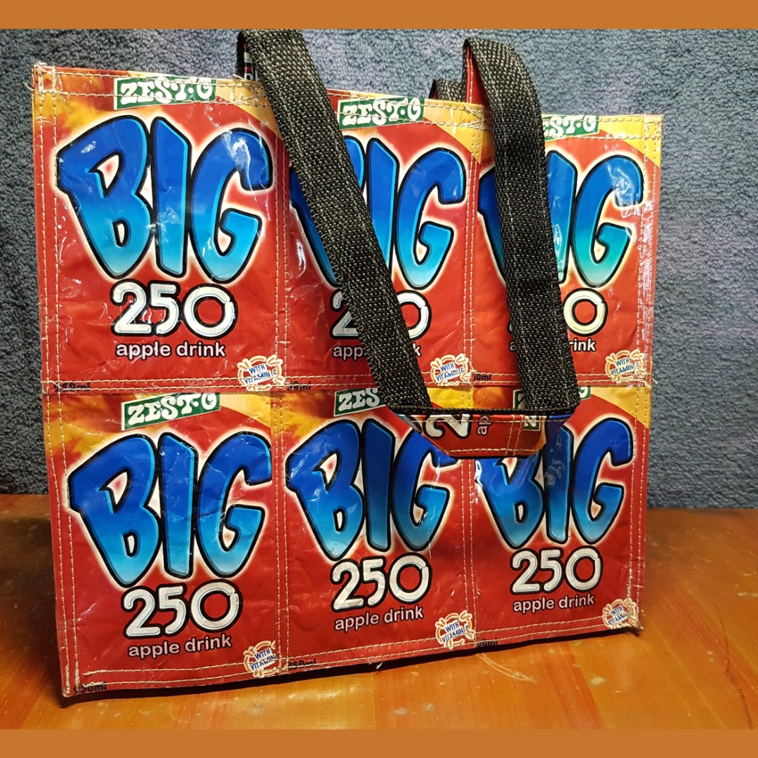 Big Zesto Recycle Hand Carry Bag, Luxury, Bags & Wallets on Carousell