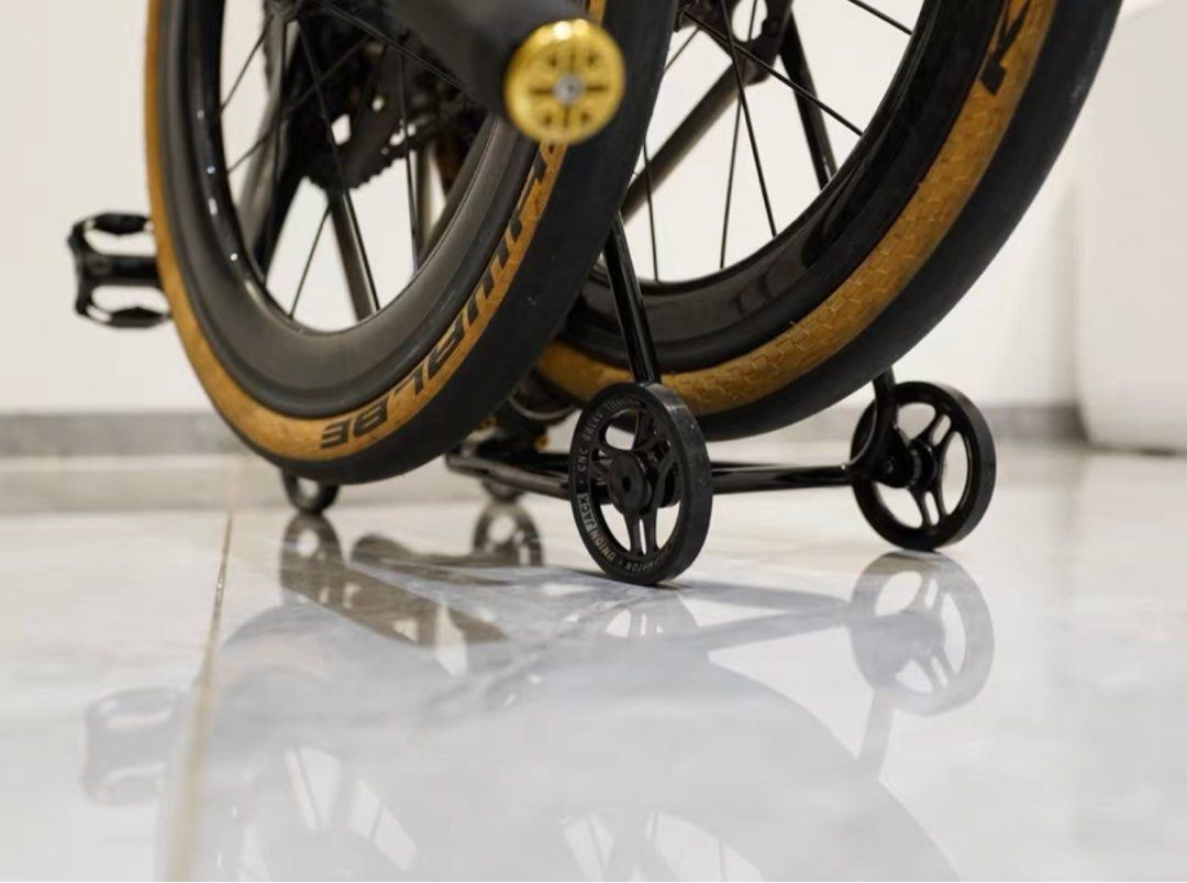 Brompton Titanium Q rack pikes UJ ezy wheel royale ace custom, Sports ...