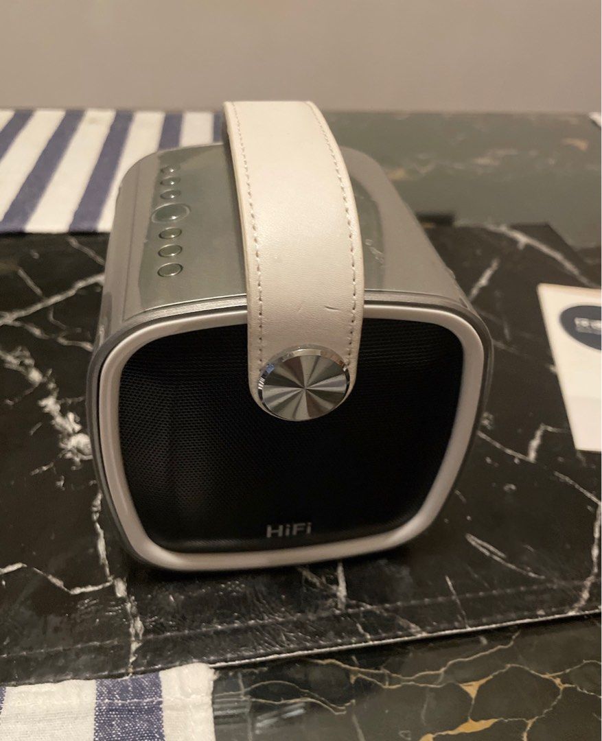 Coolux R4 mini projector portable Bluetooth wifi, TV & Home Appliances ...