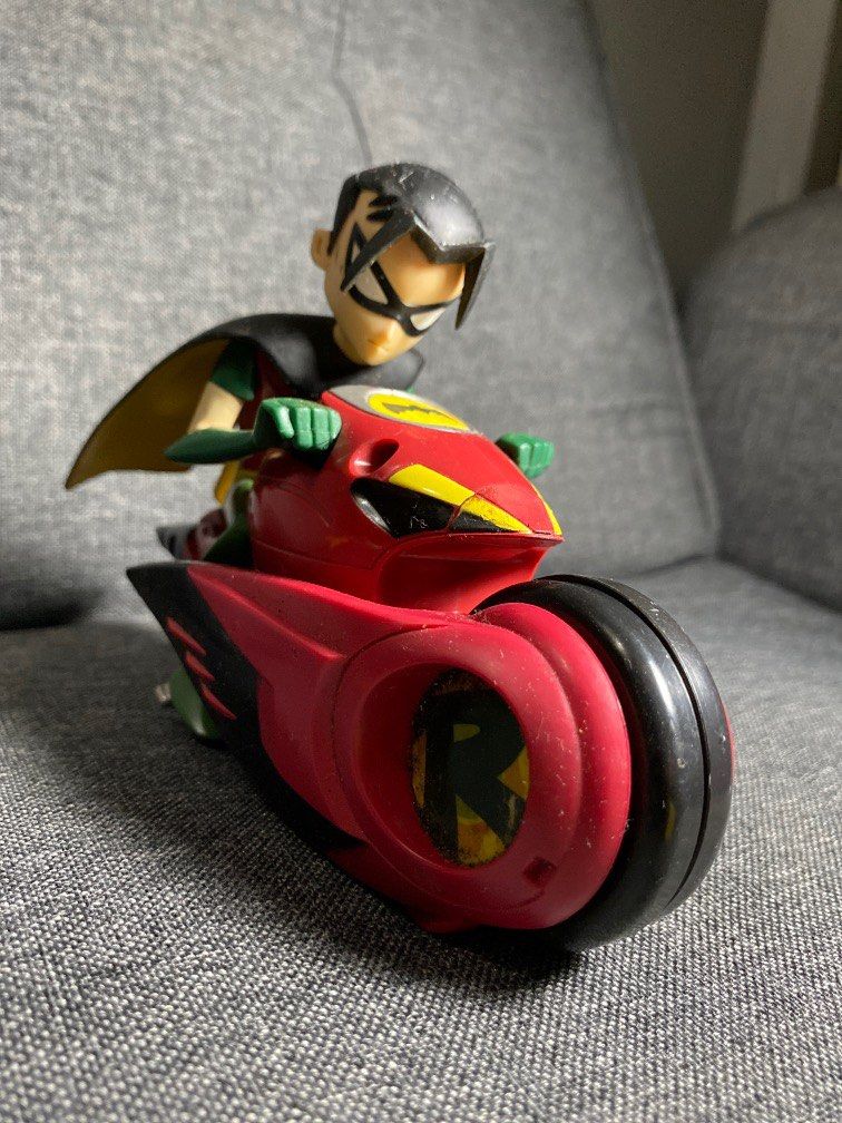 DC Comics 'THE BATMAN' Animated Series 6" ROBIN bike vehicle toy figure ...