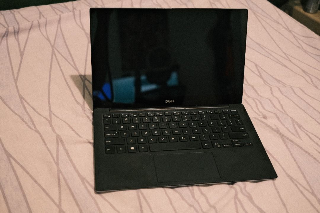 Dell XPS 9343 Signature Edition Touchscreen 4K (i5-5200U, 8GB, 256GB ...