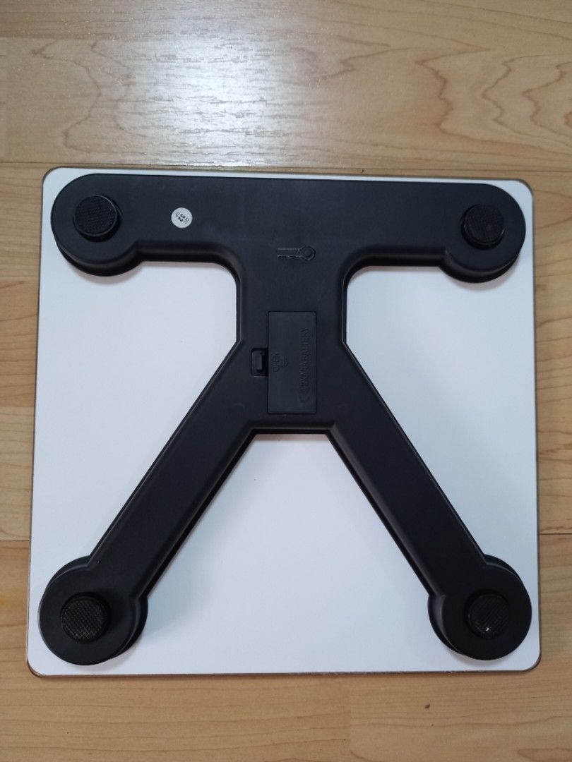 Hello Kitty Digital Weighing Scale, Health & Nutrition, Health Monitors ...