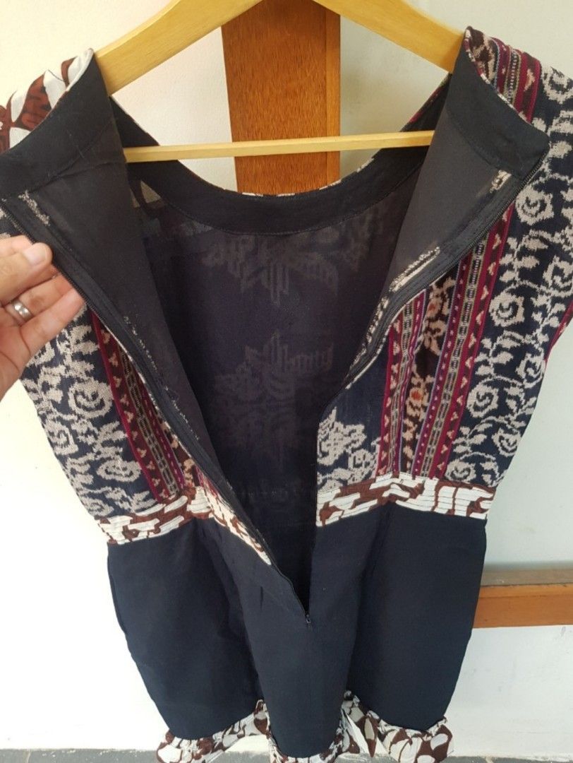 Ethnic Tenun Boti & Batik Tulis Flared-Underneath Midi Dress, Fesyen ...