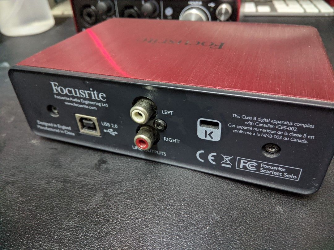 Focusrite Scarlett solo 1st gen interface 錄音介面, 興趣及遊戲, 音樂、樂器 & 配件, 樂器配件 ...