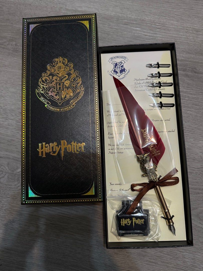 Harry Potter Feather Pen, Hobbies & Toys, Memorabilia & Collectibles ...