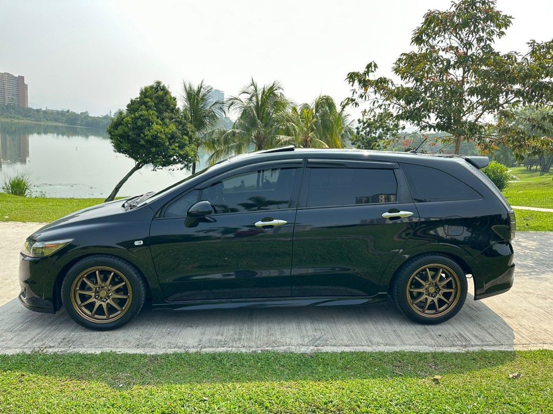 HONDA STREAM RN6 1.8, Cars, Cars for Sale on Carousell