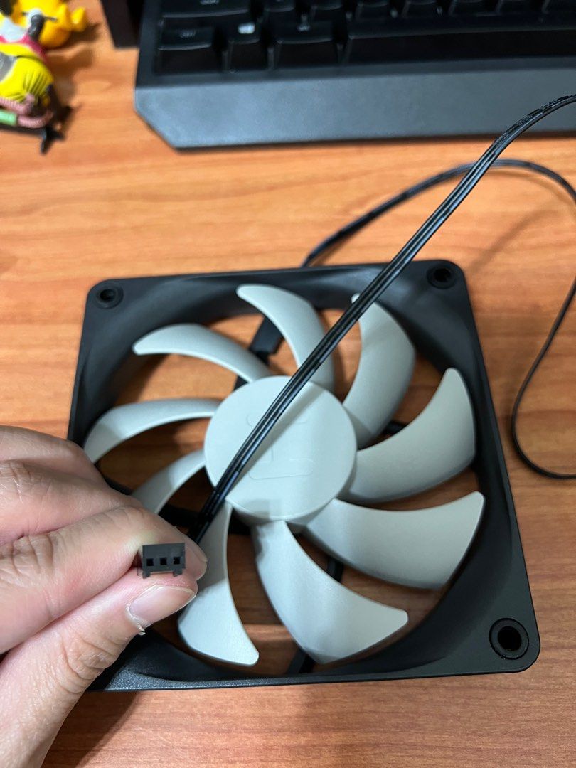 HYTE Flow FE12 120mm 1 fan, Computers & Tech, Parts & Accessories ...