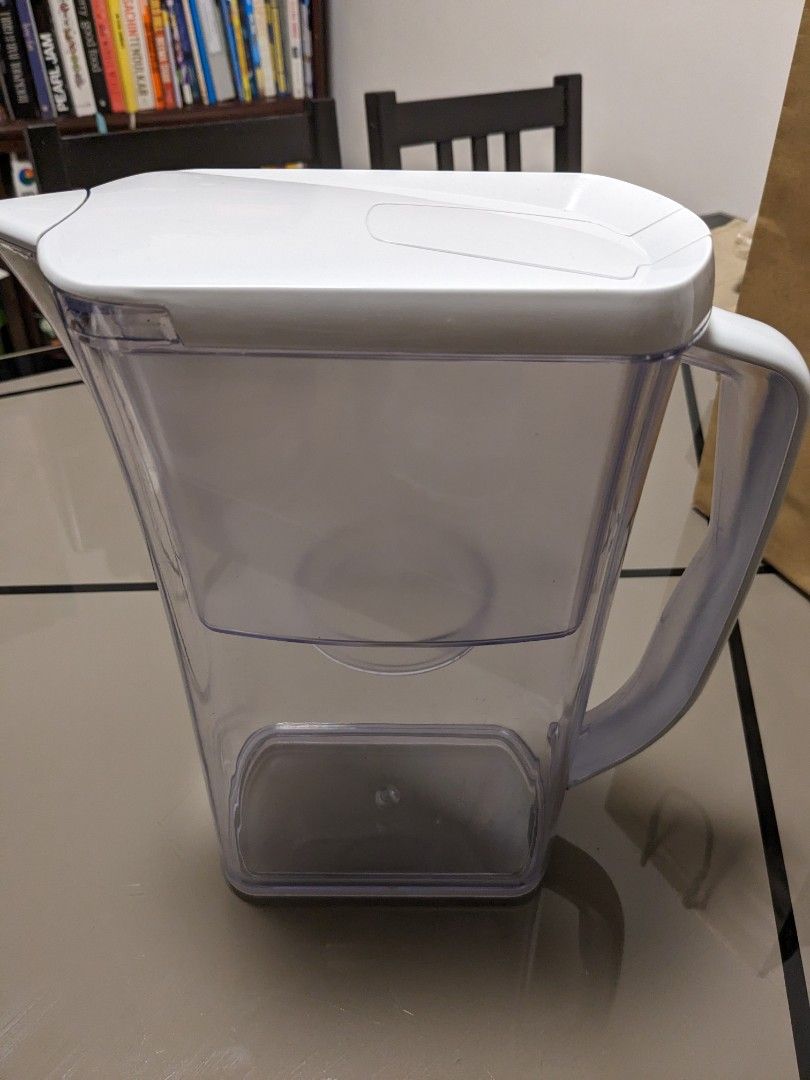 Iuiga water jug with filter, Furniture & Home Living, Kitchenware ...