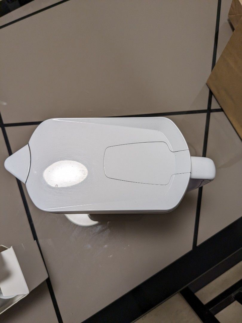 Iuiga water jug with filter, Furniture & Home Living, Kitchenware ...