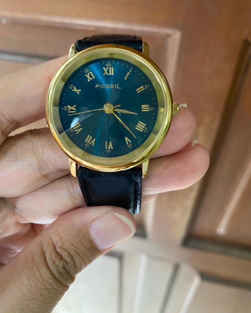 Jam tangan Fossil Vintage Original, Fesyen Wanita, Jam Tangan di Carousell