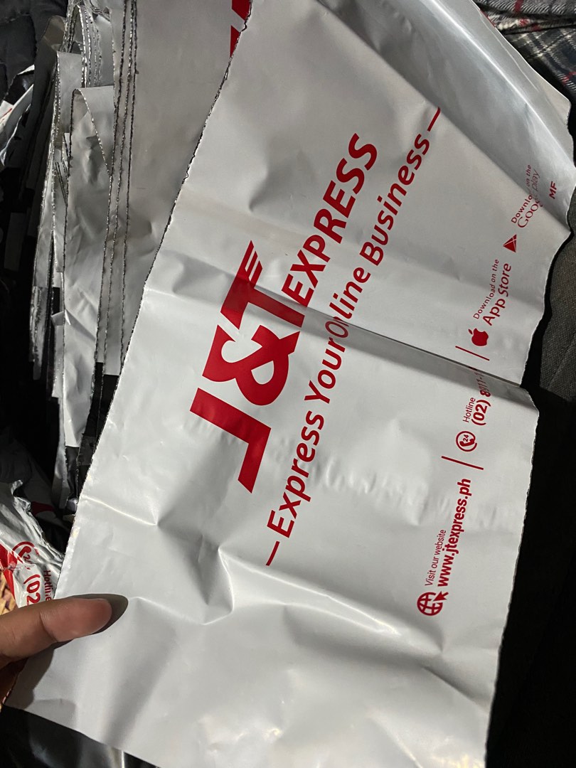 JNT POUCH SMALL SIZE on Carousell