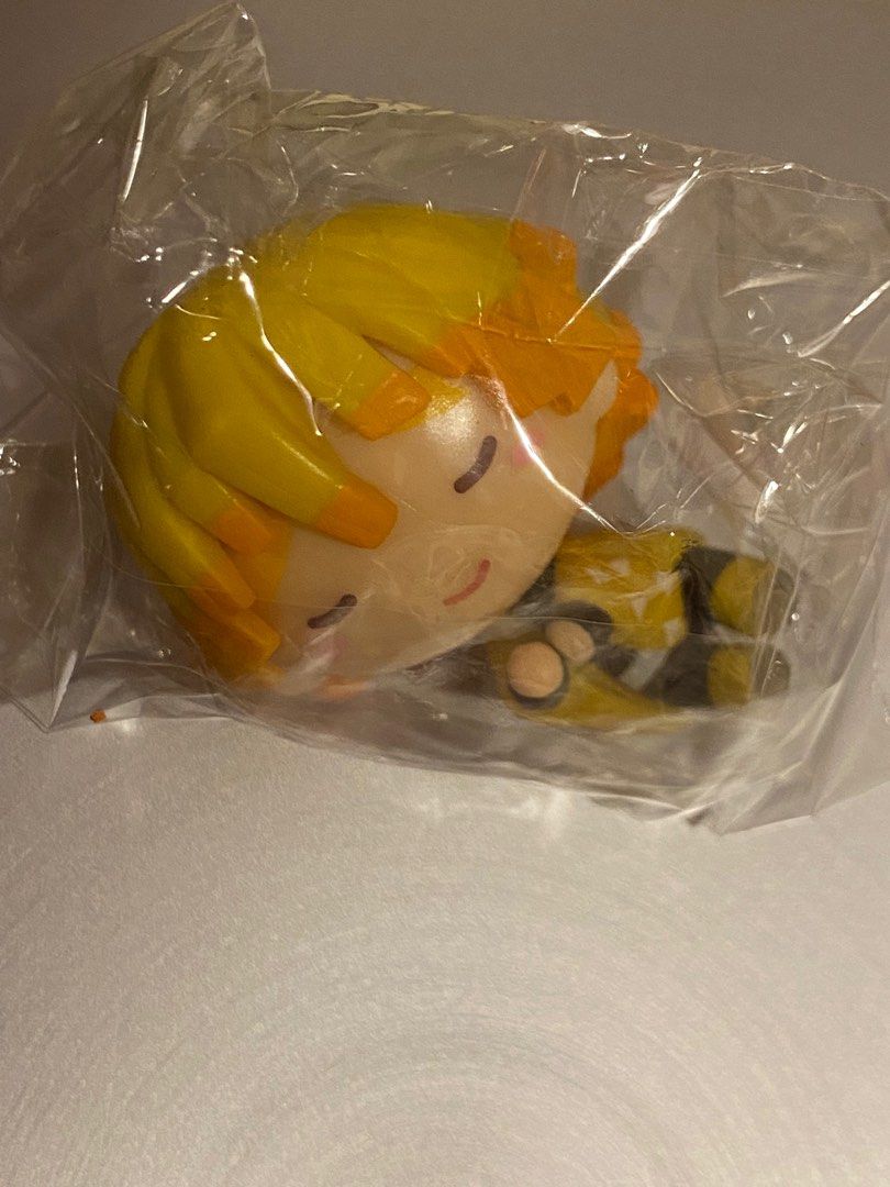 Kimetsu no Yaiba/Demon Slayer Zenitsu Sleeping Figure, Hobbies & Toys ...