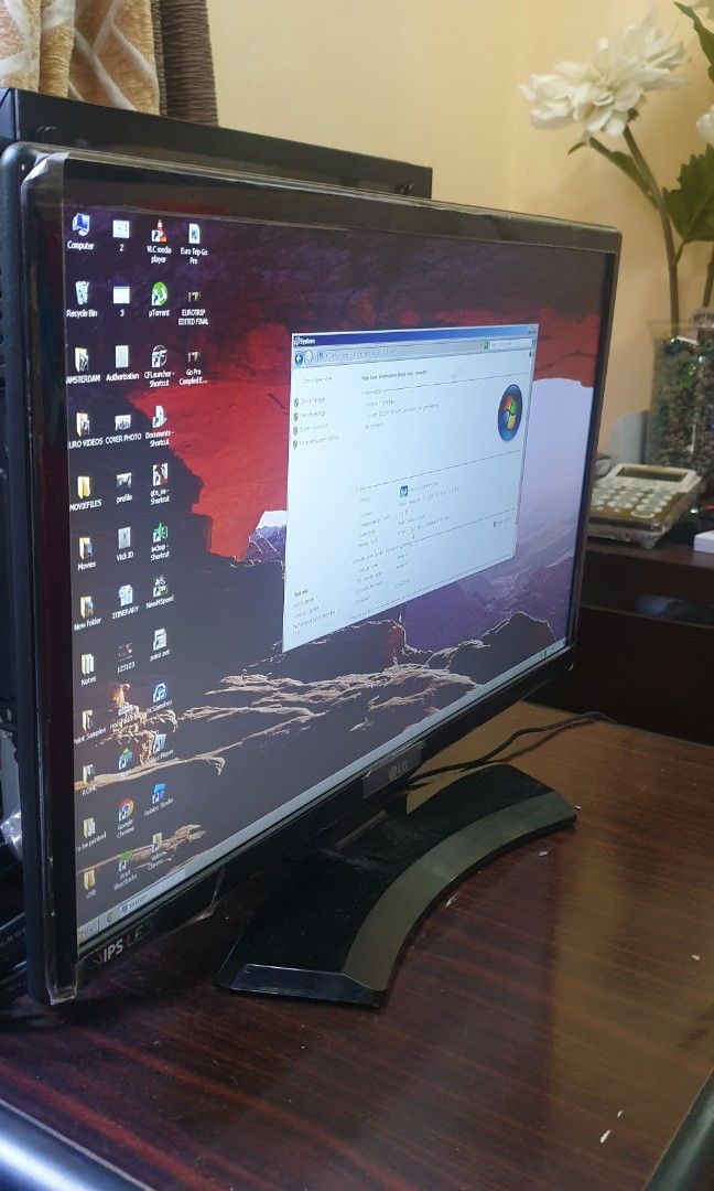 LG Monitor IPS LED, Computers & Tech, Desktops on Carousell