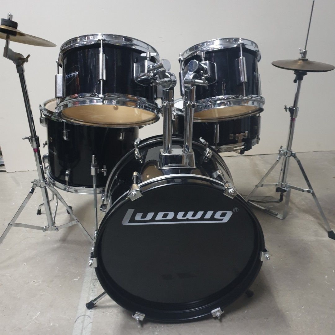Ludwig Accent Junior 16" kick, Hobbies & Toys, Music & Media, Musical ...