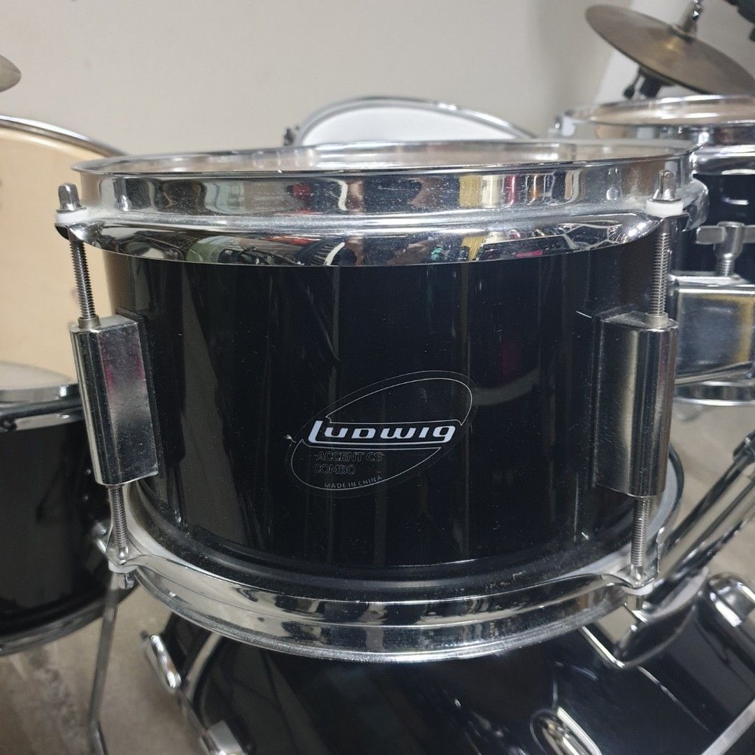 Ludwig Accent Junior 16" kick, Hobbies & Toys, Music & Media, Musical ...
