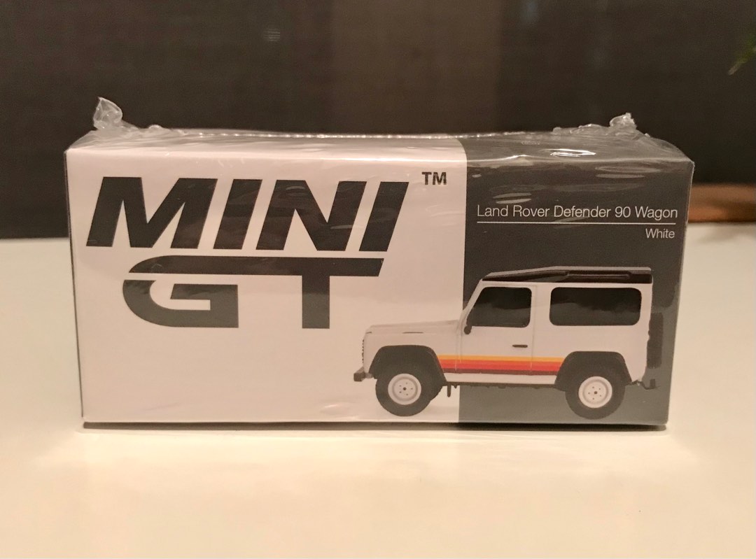 Mini GT Land Rover Defender 90 Wagon - White, 興趣及遊戲, 玩具 & 遊戲類 - Carousell