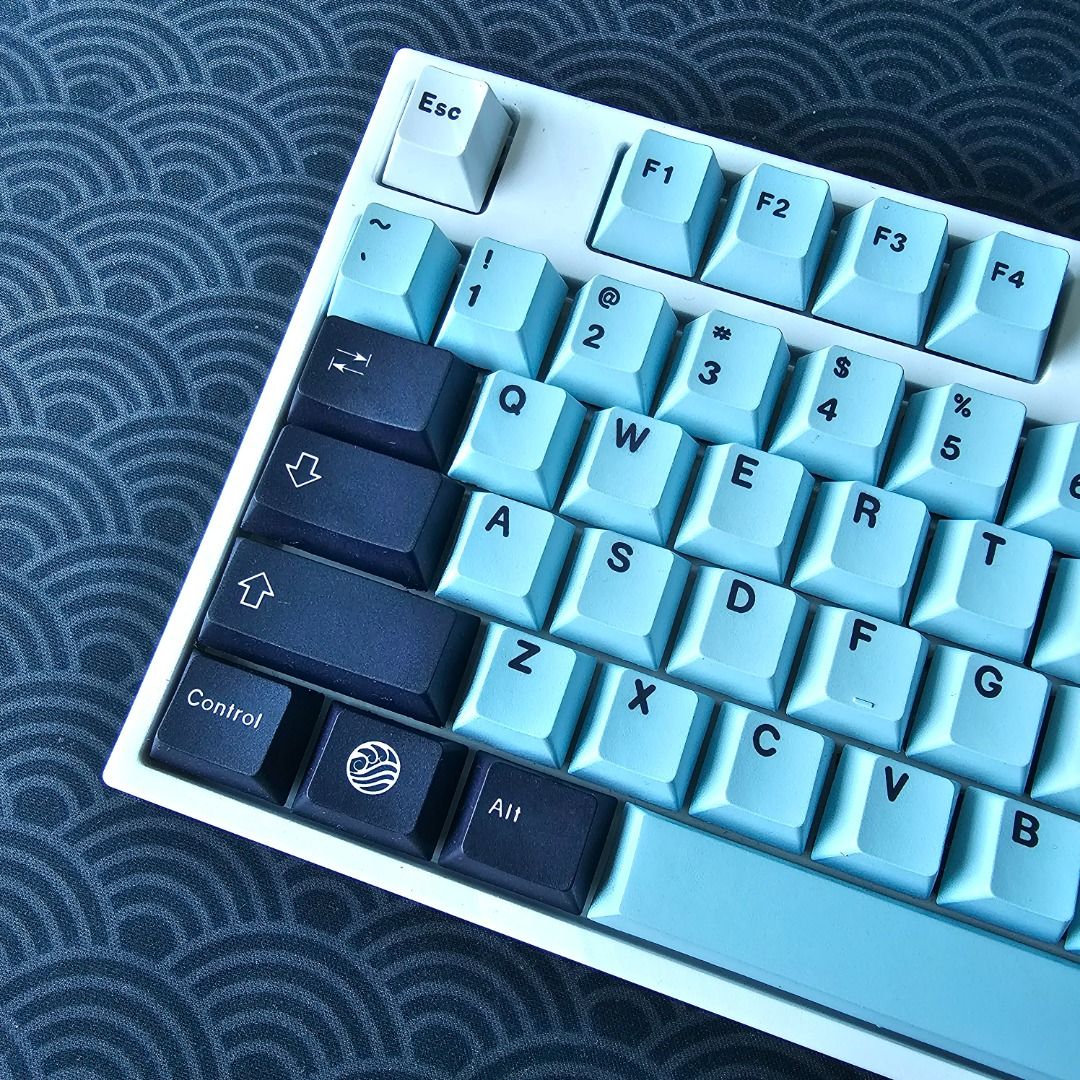 Modded Logitech Custom Wireless Mechanical Keyboard, Computers & Tech ...