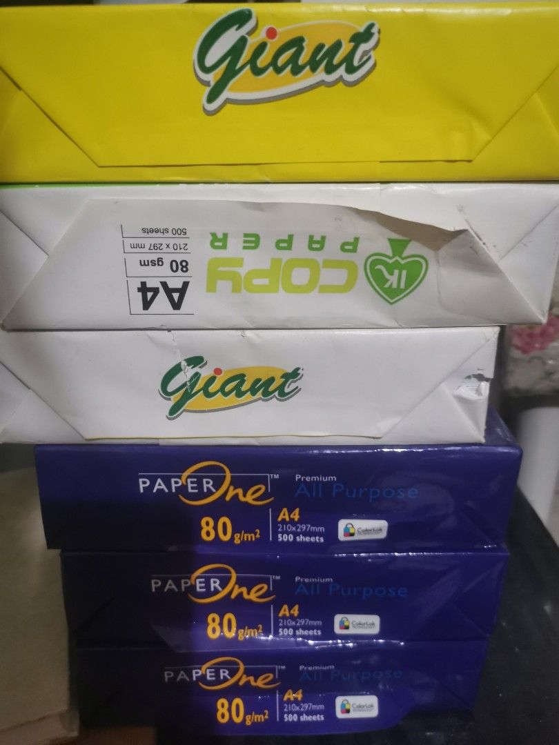 New 80 gram white paper A4 size, Everything Else on Carousell
