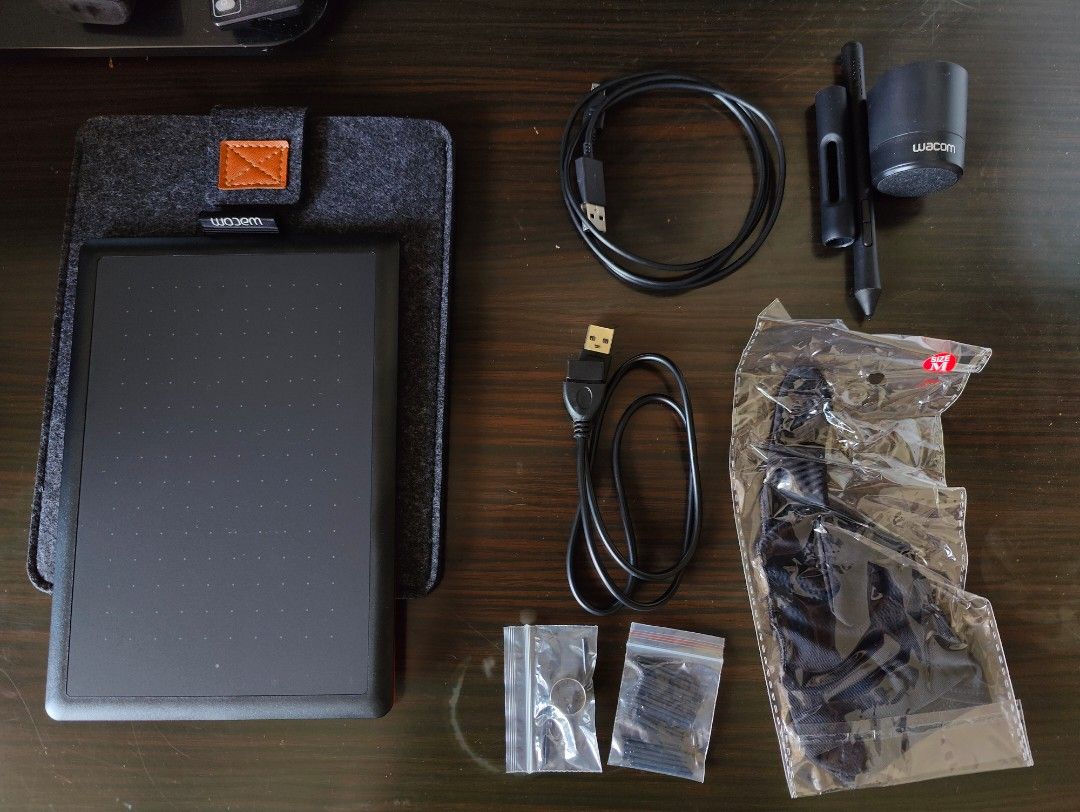 One by Wacom CLT 472 set, Computers & Tech, Parts & Accessories, Other ...