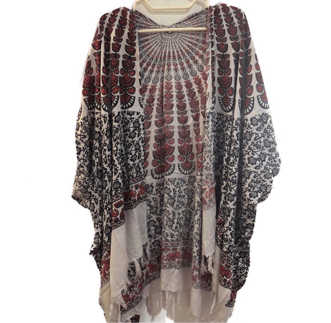 [reupload] outer batik etnik putih, Fesyen Wanita, Pakaian Wanita, Baju ...