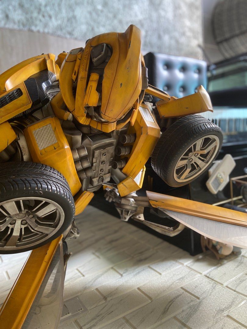 Queen Studios BUMBLEBEE Bust Statue, Hobbies & Toys, Toys & Games on Carousell