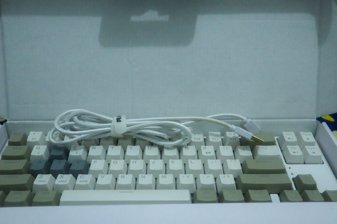 RAKK Pluma 68 Wireless Mechanical Keyboard | Tri-mode | Hotswap ...