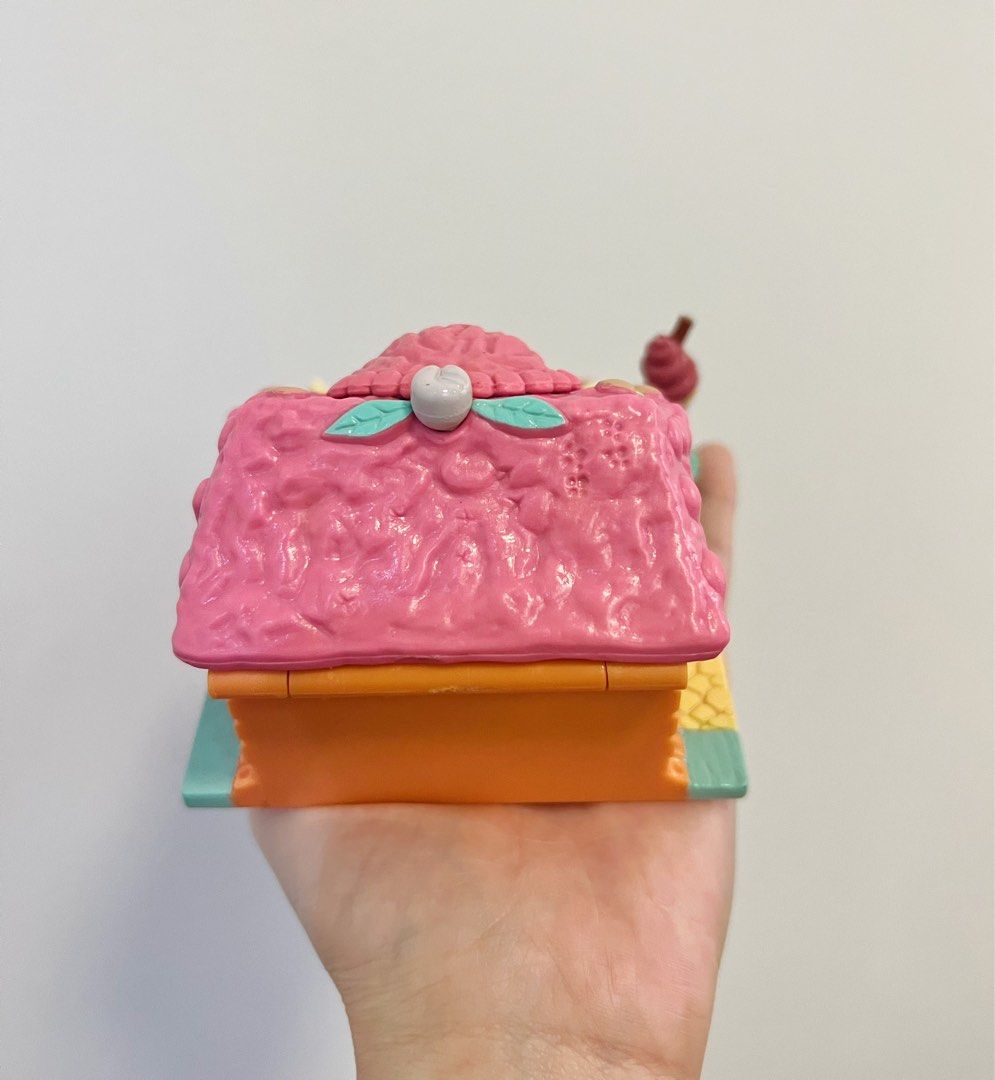 Rare- 1995 Polly Pocket Ice Cream Parlor with strawberry scent, Hobbies ...