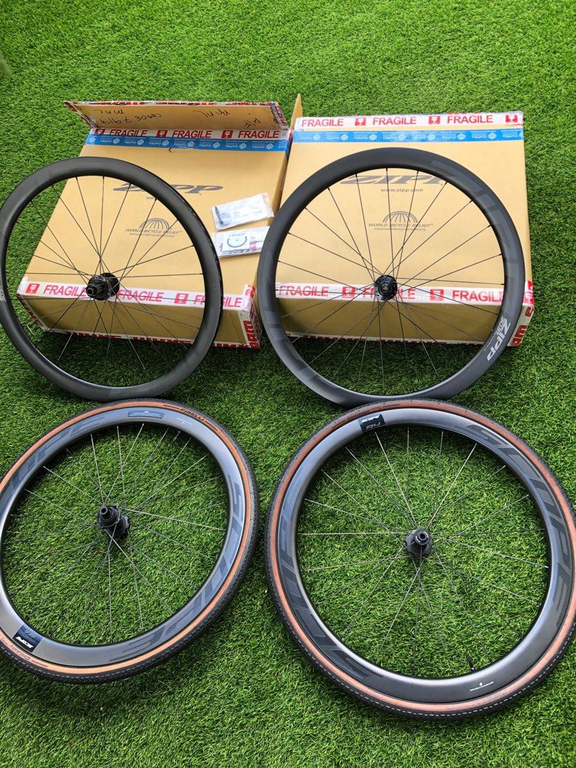 Scope R4 wheelset, Sports Equipment, Bicycles & Parts, Bicycles on ...