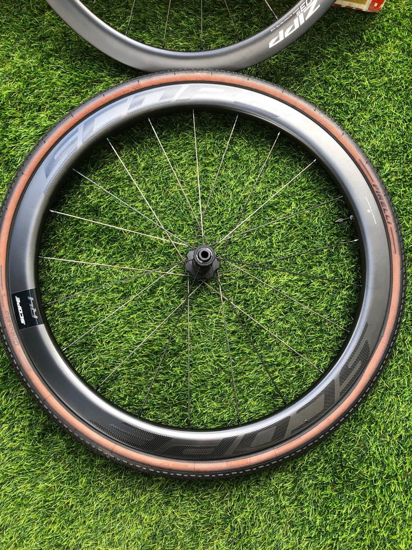Scope R4 wheelset, Sports Equipment, Bicycles & Parts, Bicycles on ...