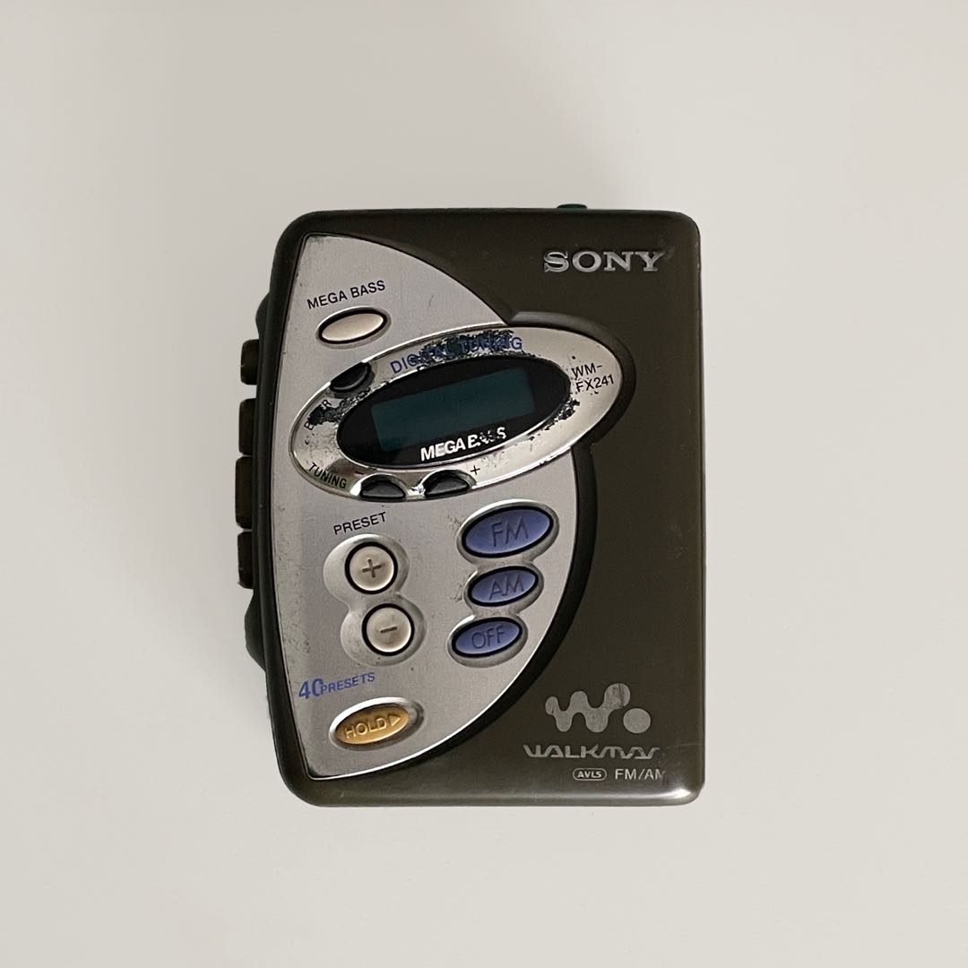 Sony WM-FX241 Walkman Cassette Player, Hobbies & Toys, Memorabilia ...