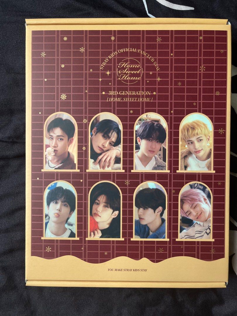 Stray Kids Bundle (3rd gen fanclub kit + Lightstick), Hobbies & Toys ...