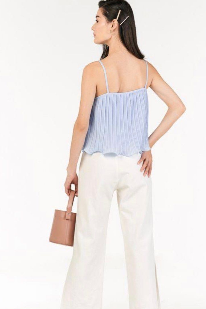 TCL Ristelle two way pleated top, Women's Fashion, Tops, Sleeveless on ...