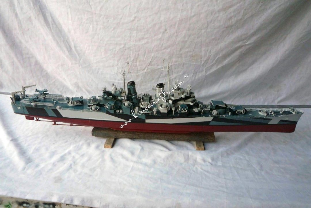 Trumpeter 1/700 Cruiser Baltimore 1944 Plastic war Ship Model Kit ...
