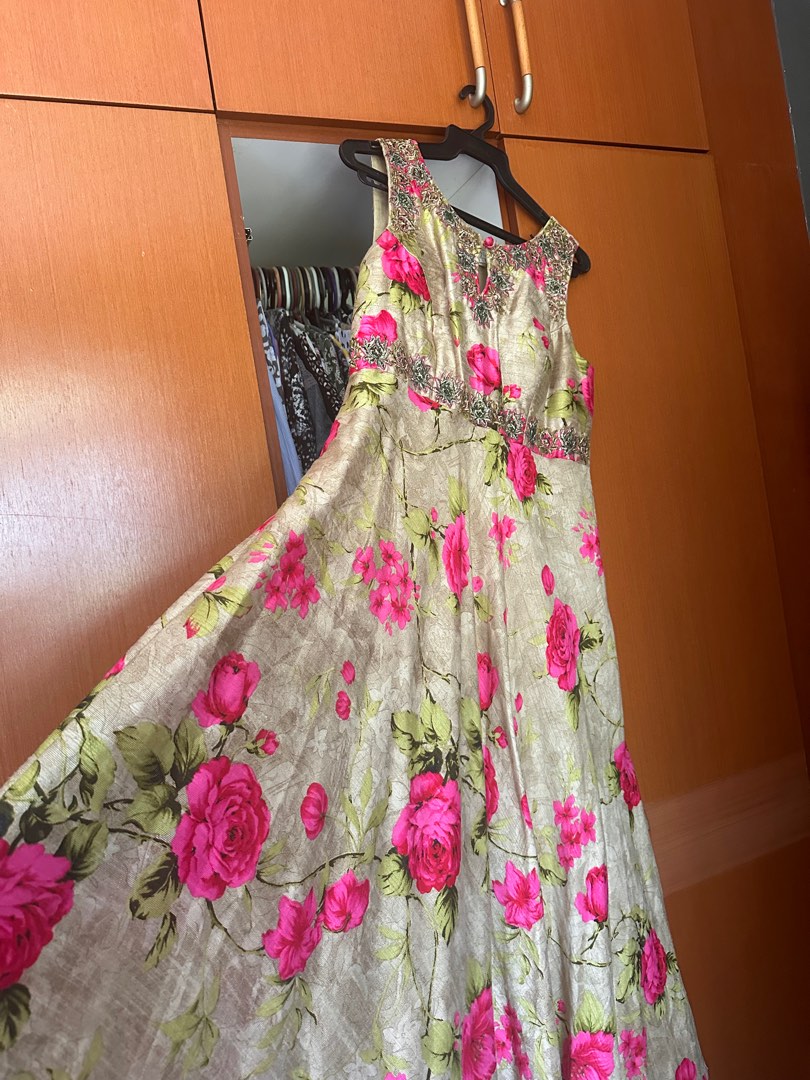 used like new, Women's Fashion, Dresses & Sets, Evening dresses & gowns ...