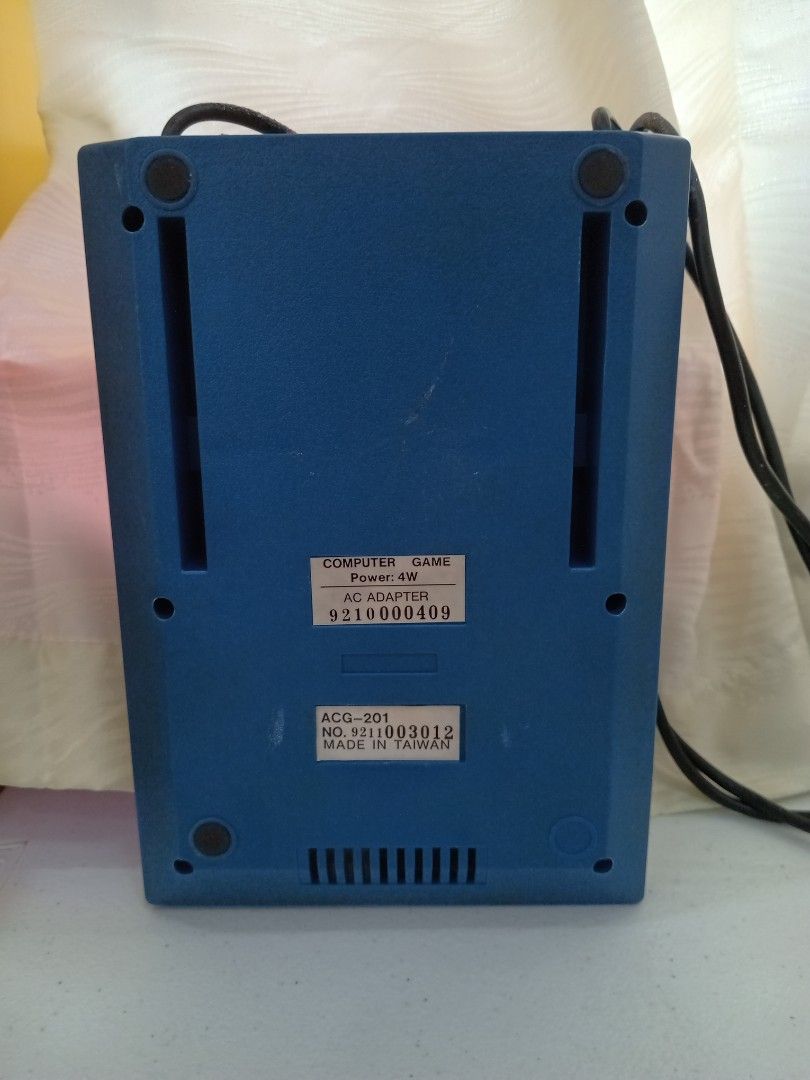 Vintage family computer console with 190 in 1 game for sale, Video ...