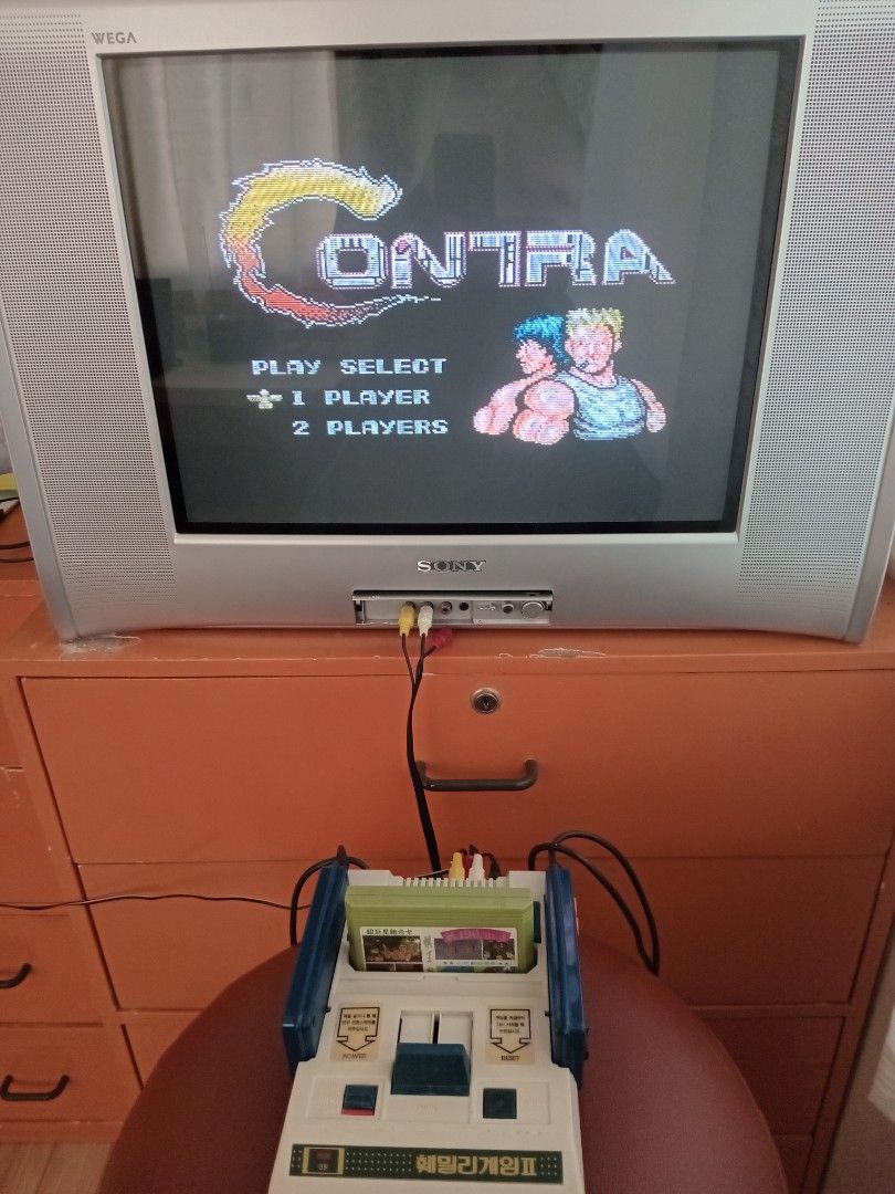 Vintage family computer console with 190 in 1 game for sale, Video ...