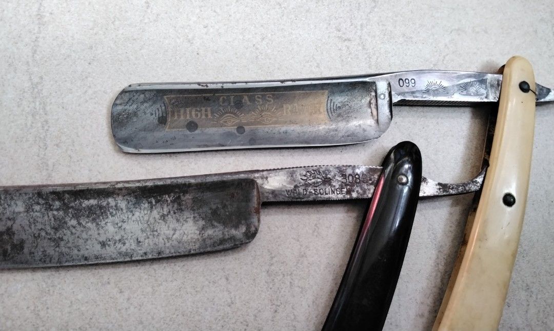 Vintage made in Germany barber shaving knife $38 ea, Hobbies & Toys ...