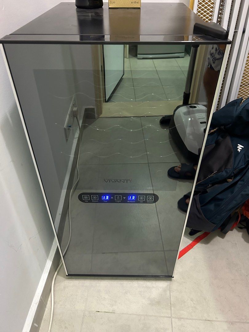 Vivant 32 dual zone 13/18 degrees wine cooler, TV & Home Appliances, Kitchen Appliances, Wine ...