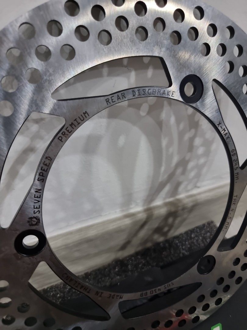 Xmax rear disc (Seven Speed), Motorcycles, Motorcycle Accessories on ...