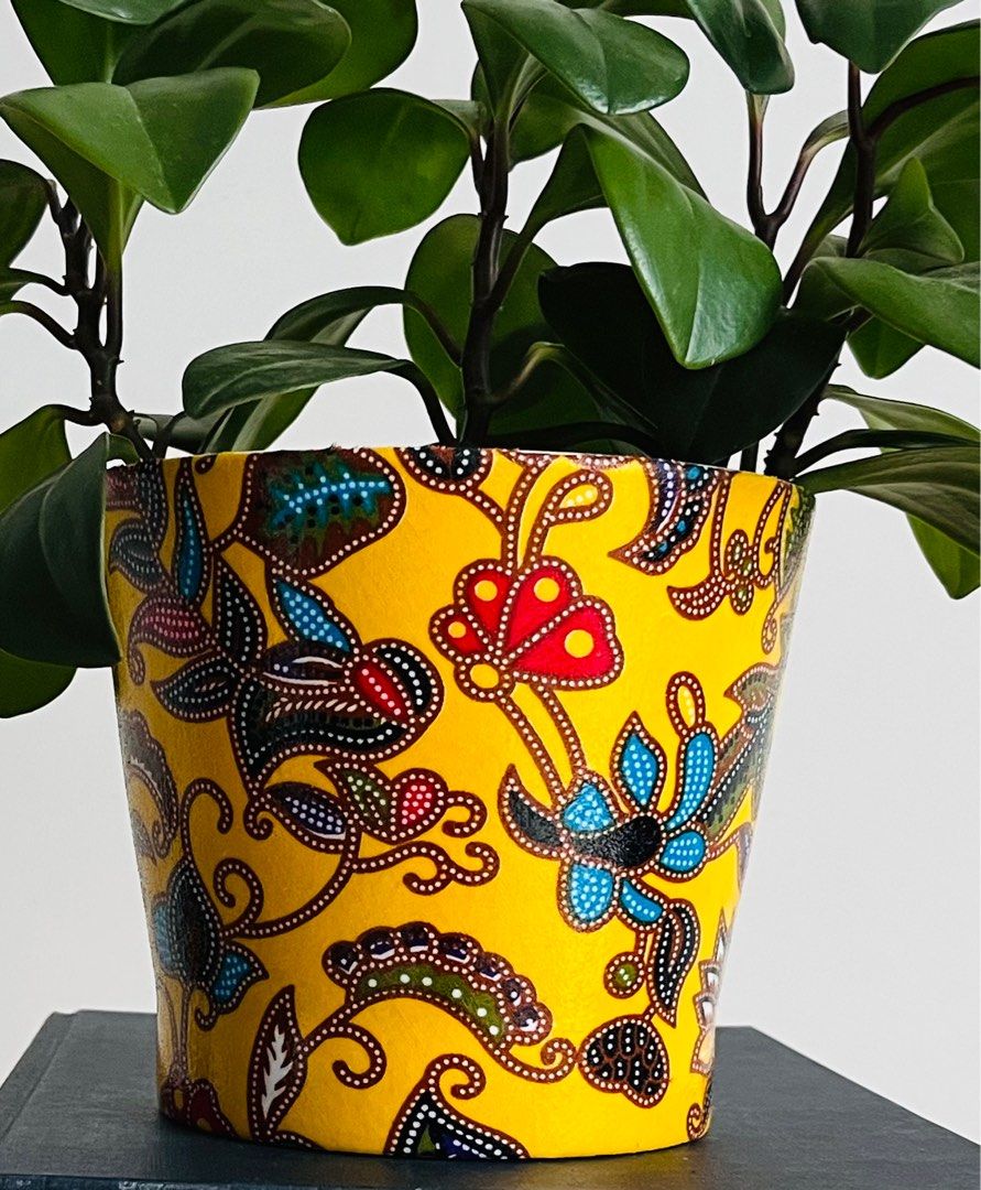 Yellow Floral Batik Plant Pot, Batik Plant Pot, Ceramic Indoor Planters ...