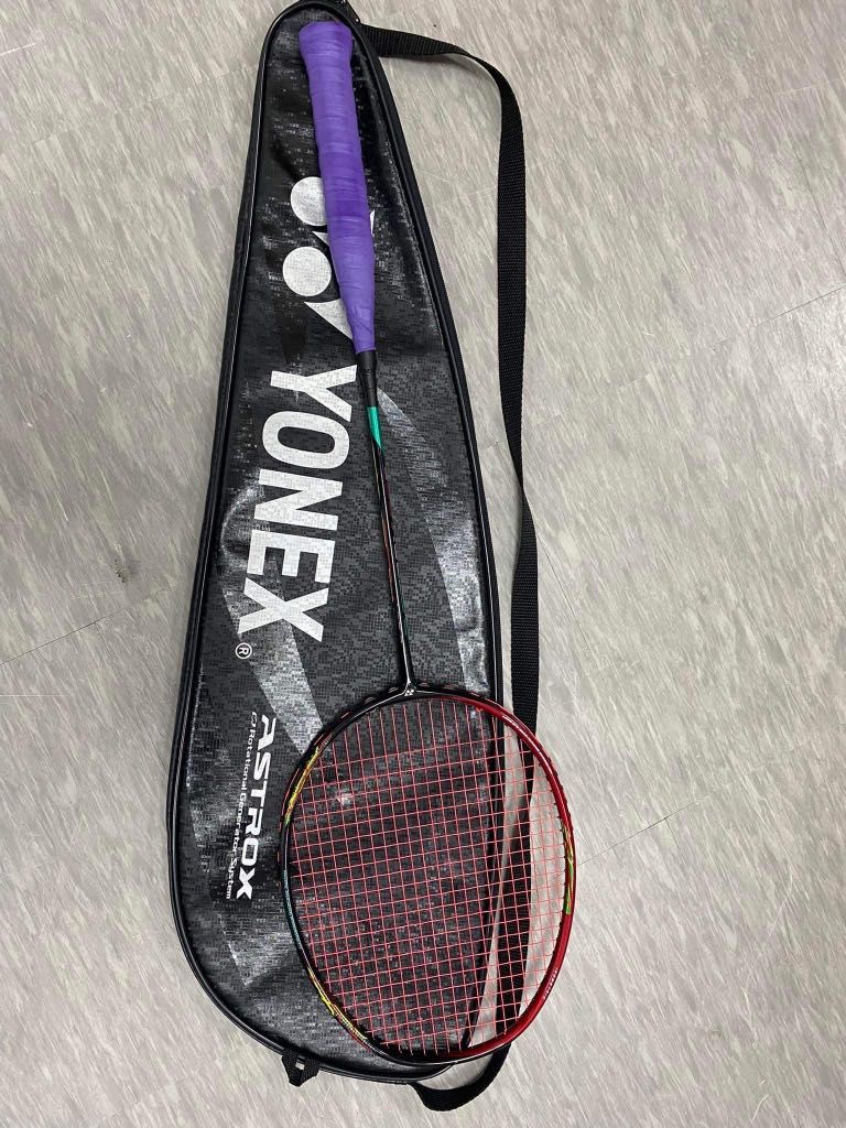 Yonex Astrox 88D Ruby Red Badminton Racket, Sports Equipment, Sports & Games, Racket and Ball ...