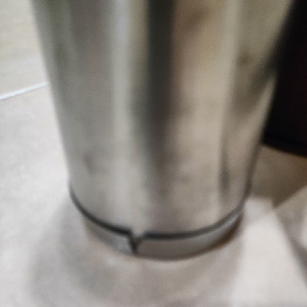 Zebra 1 liter thermos flask, TV & Home Appliances, Kitchen Appliances ...
