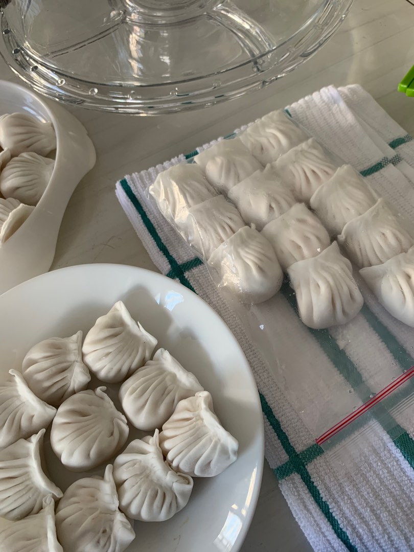 15 pcs./pack HAKAW (Shrimp Dumplings), Food & Drinks, Chilled & Frozen ...