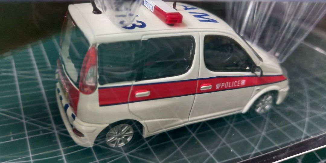 香港警察巡邏車 1:43 Toyota 豐田 Verso ECHO VERSO 樹脂模型(全新), 興趣及遊戲, 玩具 & 遊戲類 ...